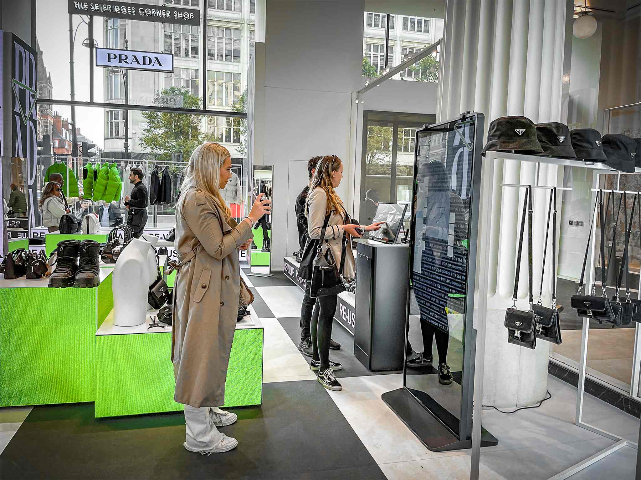 Digital Graffiti Wall for in-store Brand Activations | Noonah